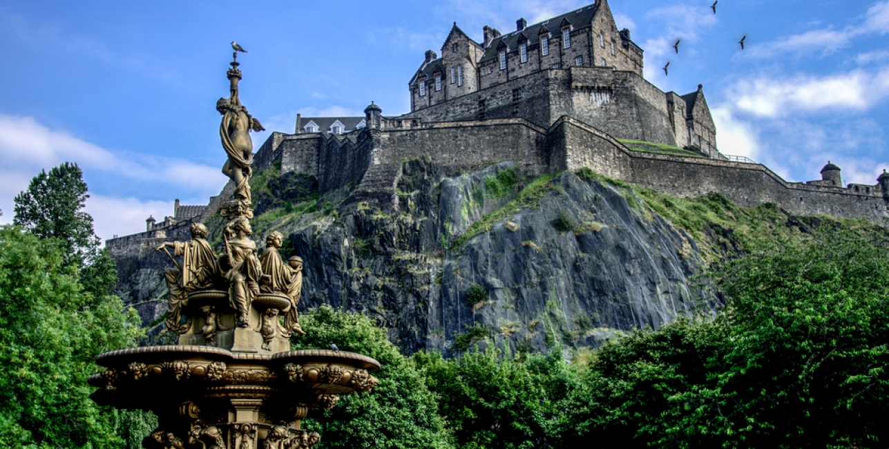 Dublin and Edinburgh | Railbookers®