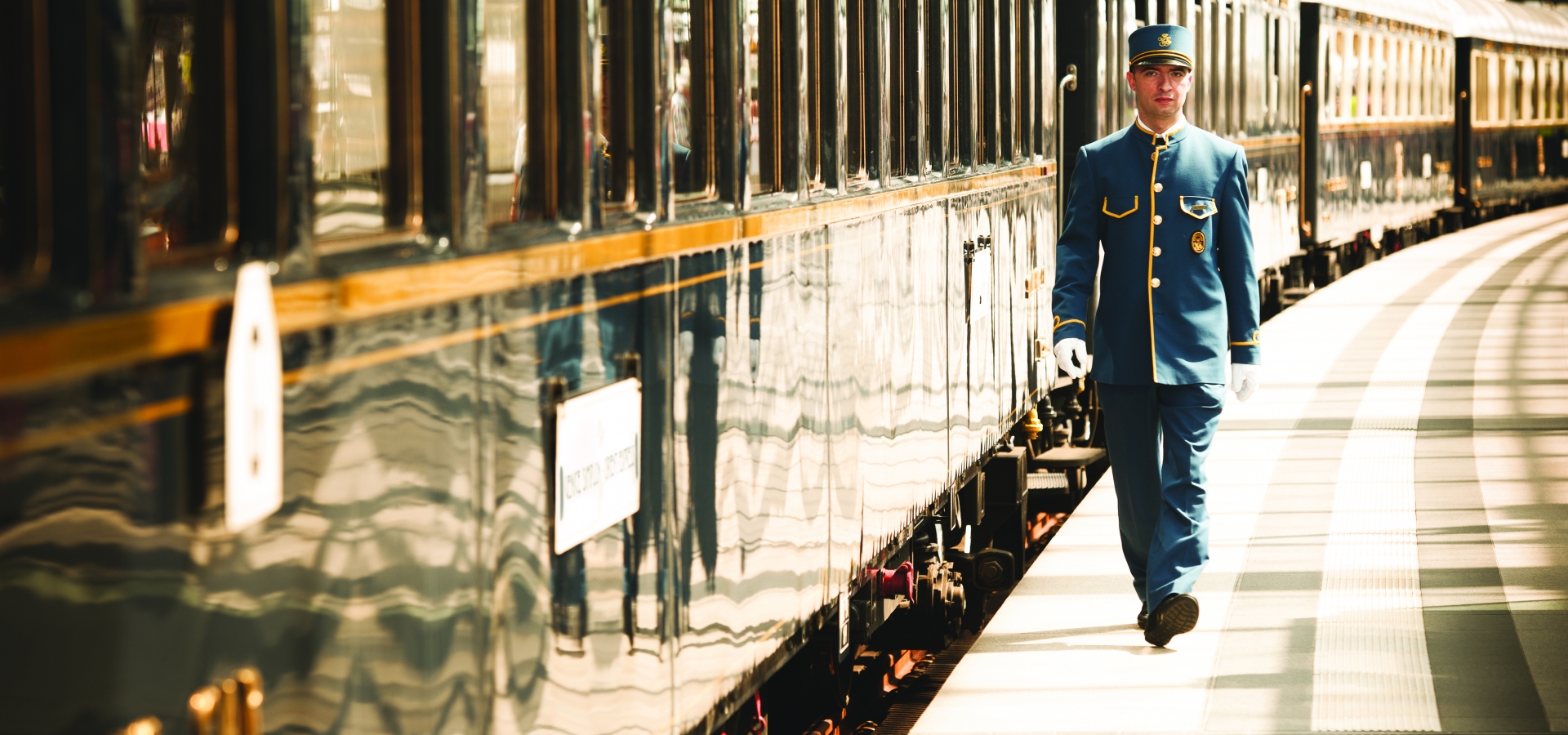 Luxury Rail Experiences | Railbookers®